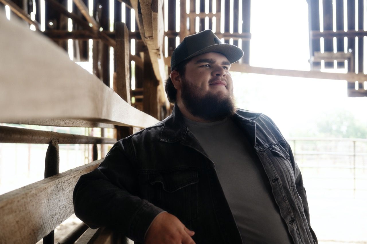 SHANE PROFITT HAS A GOOD OLE TIME IN “GUYS LIKE ME” MUSIC VIDEO - Big ...