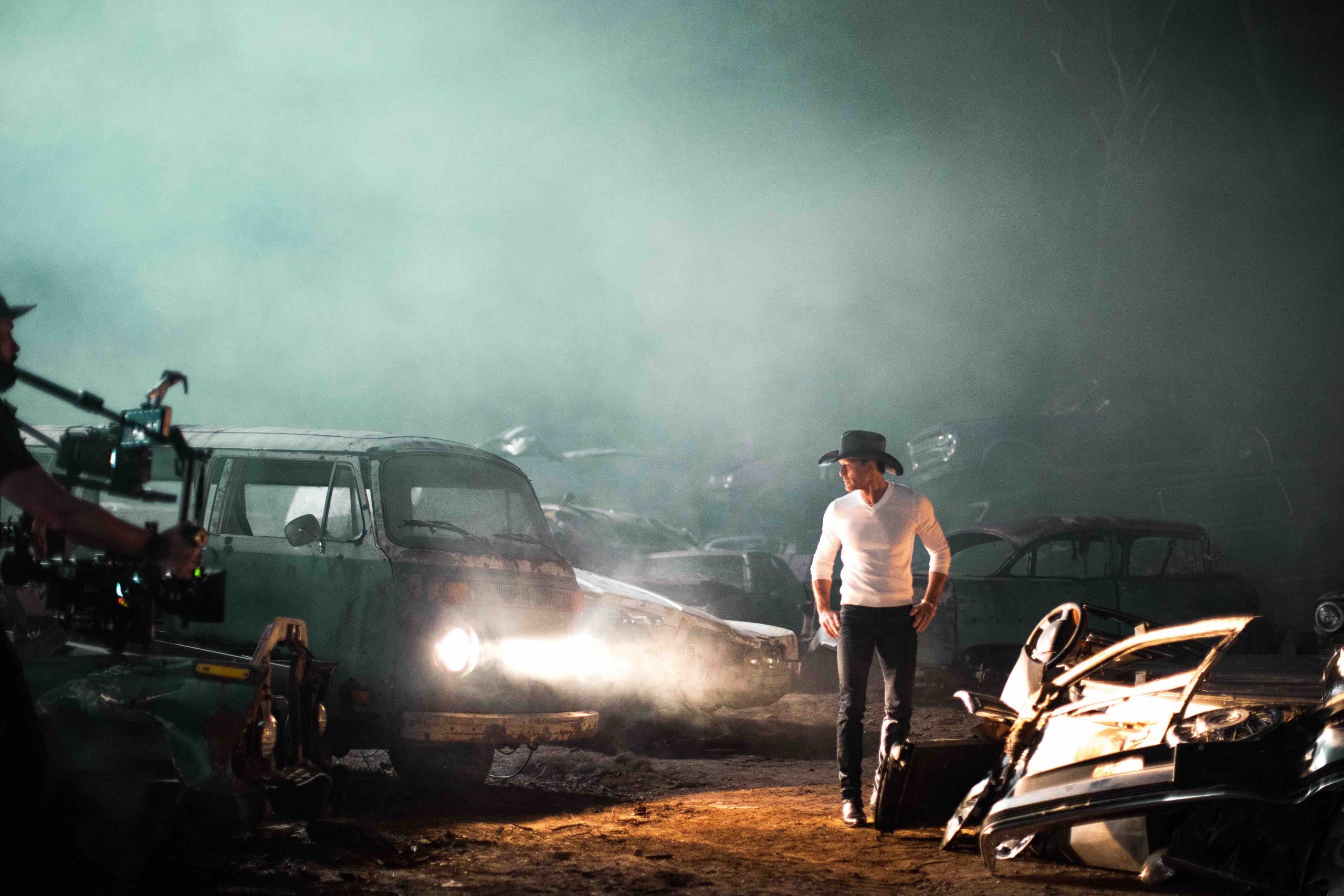 TIM MCGRAW DEBUTS VIDEO FOR “STANDING ROOM ONLY” WITH CMT - Big Machine ...