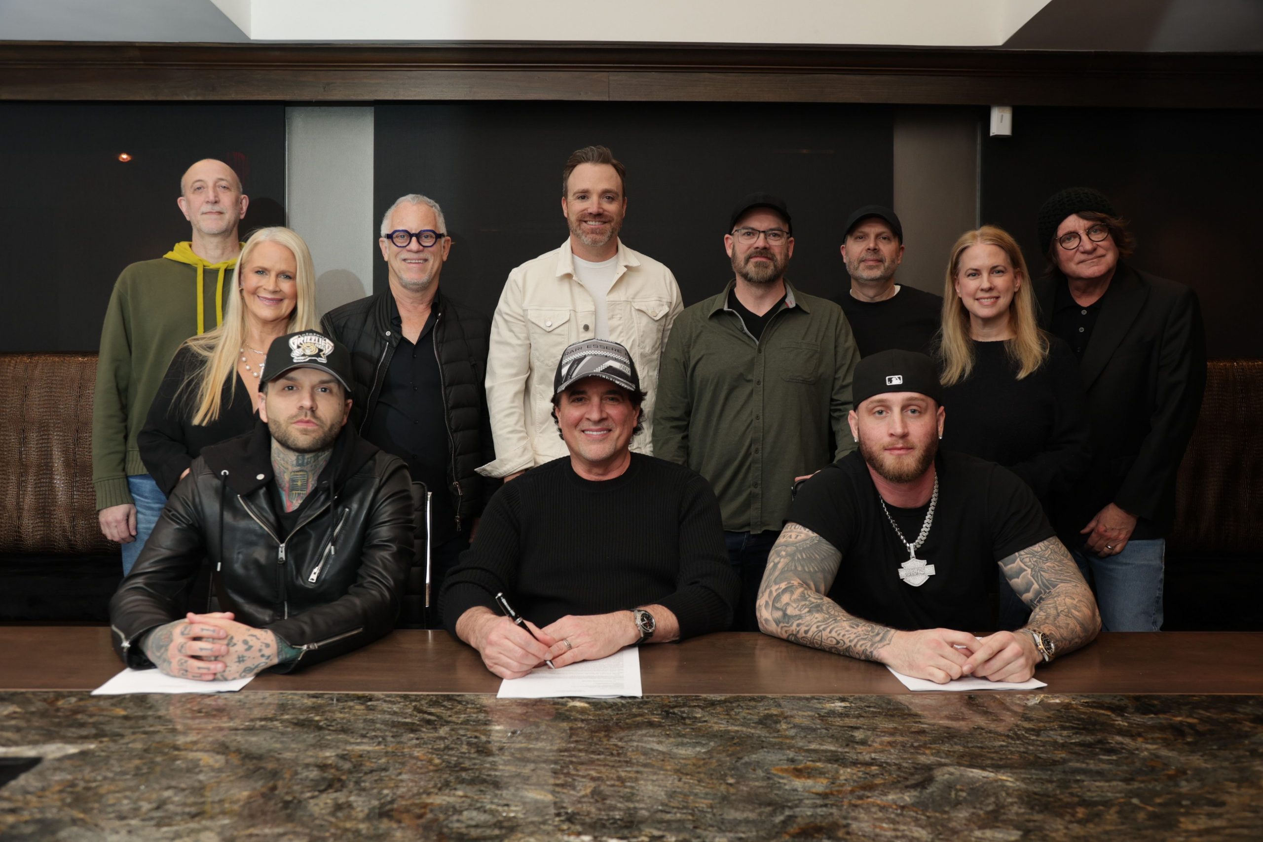 BIG MACHINE RECORDS SIGNS SOMETHING OUT WEST - Big Machine Label Group
